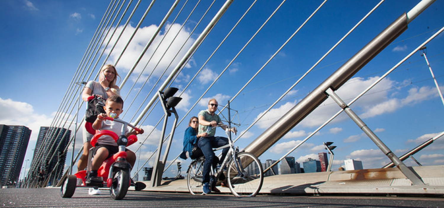 Who We Are - Mobycon