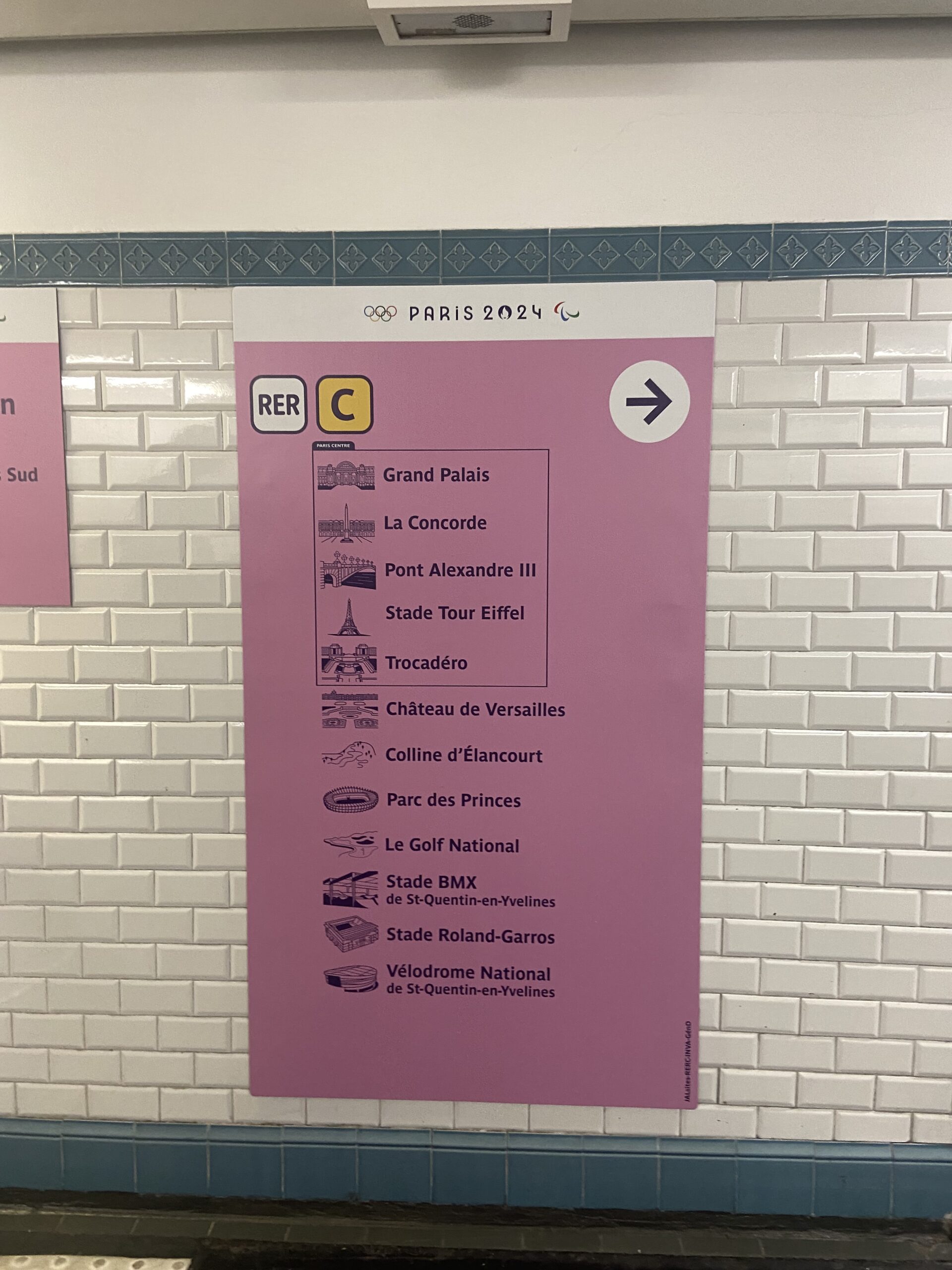 Navigating the Paris Olympics through Seamless Wayfinding - Mobycon